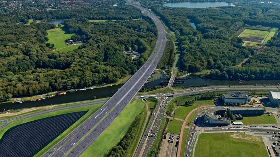 Schiphol Bridge contract signed! - Hollandia